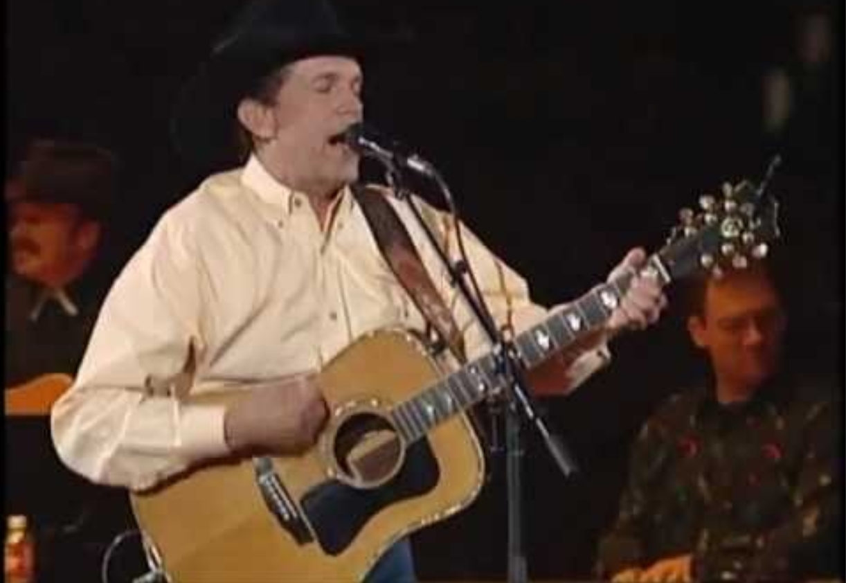 George Strait Sets Crowd Ablaze with “The Fireman” - Us